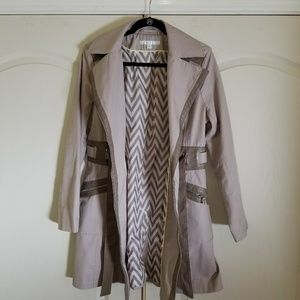 Via Spiga | Jackets & Coats | Via Spiga Trench Coat Medium | Poshmark